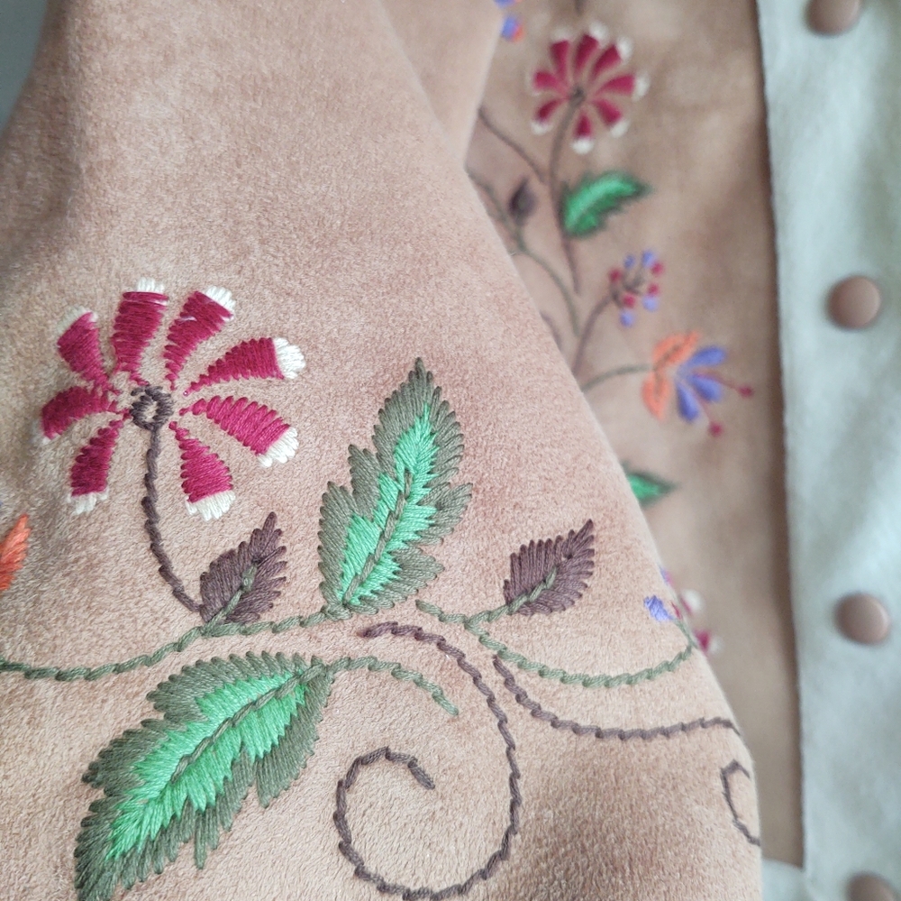 Graff Wear Suede Embroidered Jacket - Gem